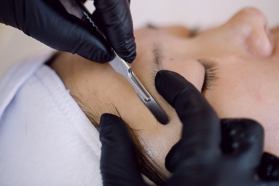 Why Dermaplaning in Winnipeg is on the Rise – Total Wrapture Medi Spa